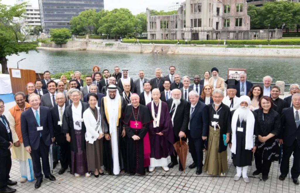 Las religiones de todo el mundo se reunieron en Hiroshima para ... Las religiones de todo el mundo se reunieron en Hiroshima para ...
